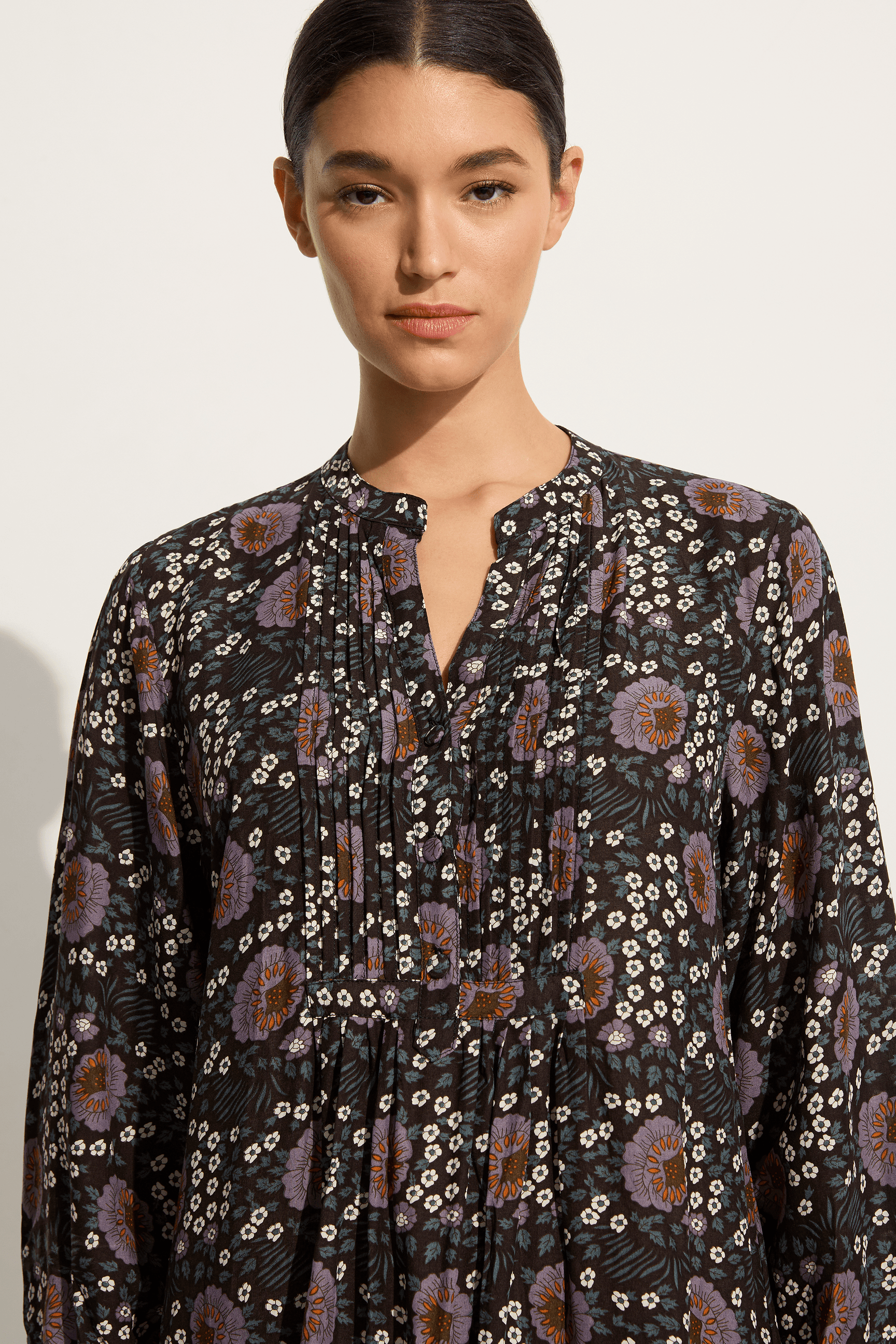Natalie Martin Sammie short dress in vintage flowers black/purple ...
